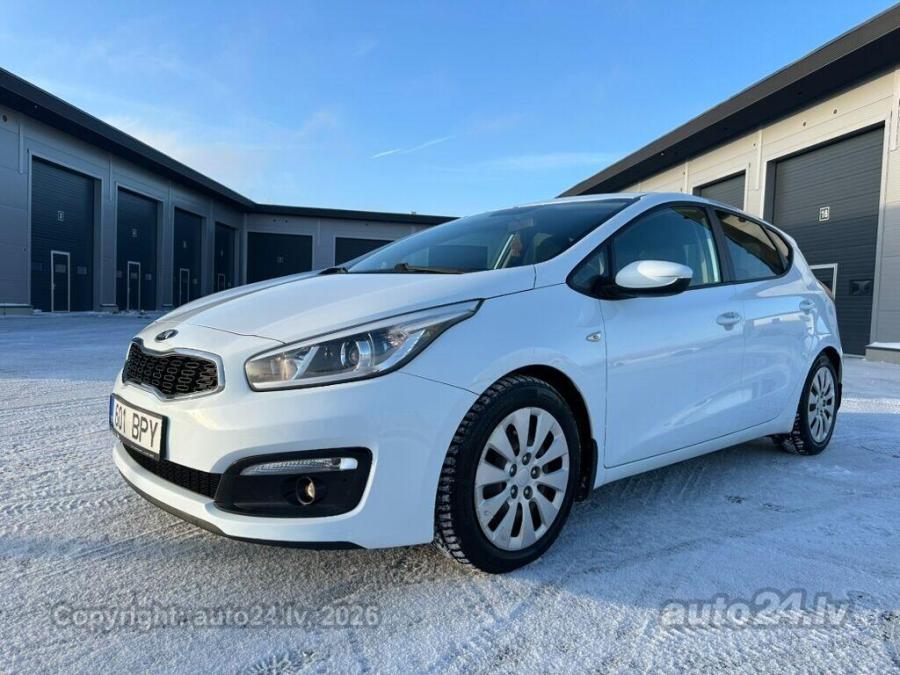 White Kia Ceed 2016 in Tallinn, with an engine capacity of 1.40 L and mileage of 117 thousand km for 5500 €, photo 6 on AUTOMOTO.COM.LV
