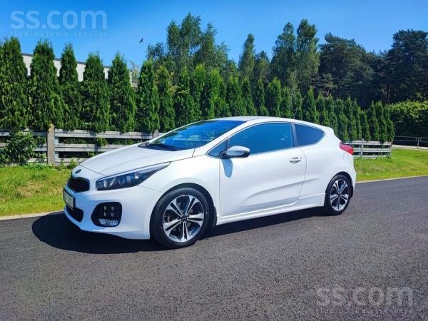 White Kia Ceed 2016 in Riga, with an engine capacity of 1.00 L and mileage of 116 thousand km for 6200 €, photo 1 on AUTOMOTO.COM.LV