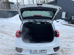 Balts Kia Ceed 2016 Tallina, ar dzinēja tilpumu 1.60 L un nobraukumu 162 tūkst. km par 6500 €, foto 7 vietnē AUTOMOTO.COM.LV