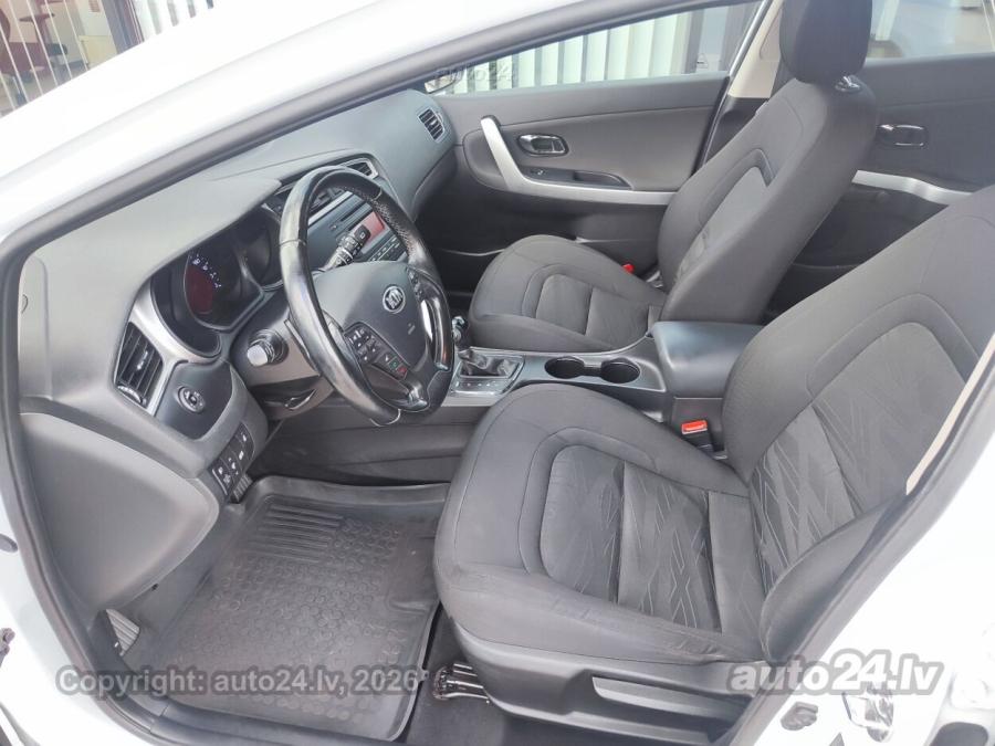 Balts Kia Ceed 2016 Tartu, ar dzinēja tilpumu 1.60 L un nobraukumu 156 tūkst. km par 7990 €, foto 10 vietnē AUTOMOTO.COM.LV
