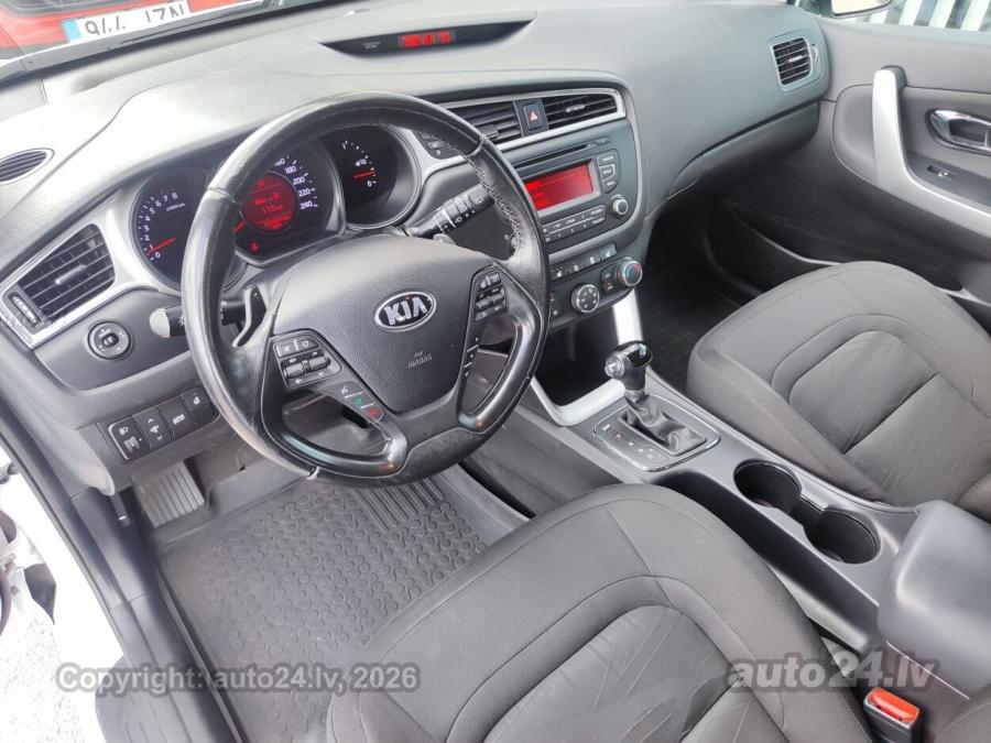Balts Kia Ceed 2016 Tartu, ar dzinēja tilpumu 1.60 L un nobraukumu 156 tūkst. km par 7990 €, foto 11 vietnē AUTOMOTO.COM.LV