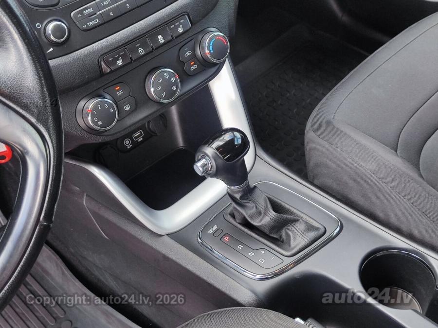 Balts Kia Ceed 2016 Tartu, ar dzinēja tilpumu 1.60 L un nobraukumu 156 tūkst. km par 7990 €, foto 12 vietnē AUTOMOTO.COM.LV