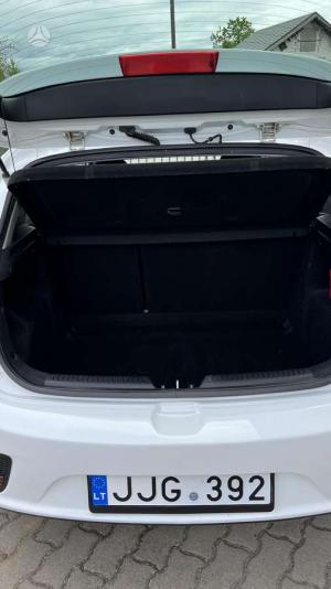 Balts Kia Ceed 2016 Viļņa, ar dzinēja tilpumu 1.40 L un nobraukumu 142 tūkst. km par 6600 €, foto 12 vietnē AUTOMOTO.COM.LV