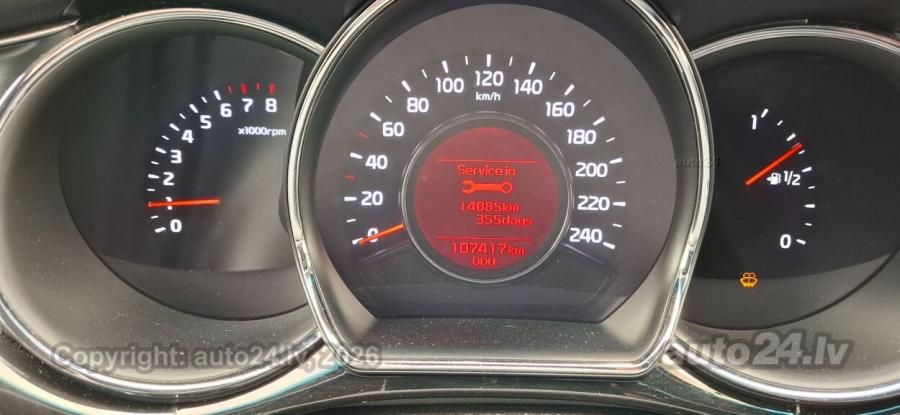 White Kia Ceed 2017 in Tallinn, with an engine capacity of 1.60 L and mileage of 108 thousand km for 7990 €, photo 7 on AUTOMOTO.COM.LV