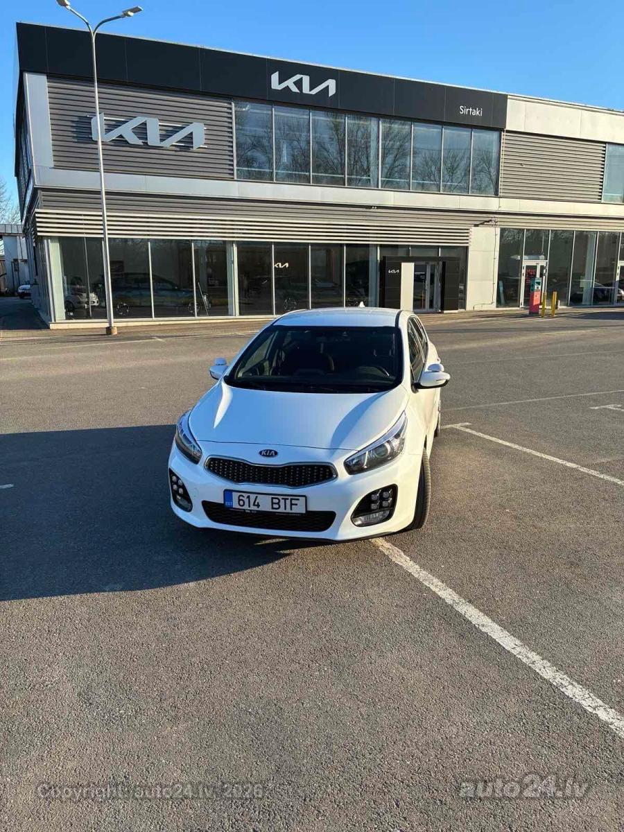 Balts Kia Ceed 2017 Tallina, ar dzinēja tilpumu 1.60 L un nobraukumu 135 tūkst. km par 8500 €, foto 4 vietnē AUTOMOTO.COM.LV