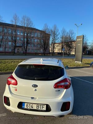 Balts Kia Ceed 2017 Tallina, ar dzinēja tilpumu 1.60 L un nobraukumu 135 tūkst. km par 8500 €, foto 7 vietnē AUTOMOTO.COM.LV