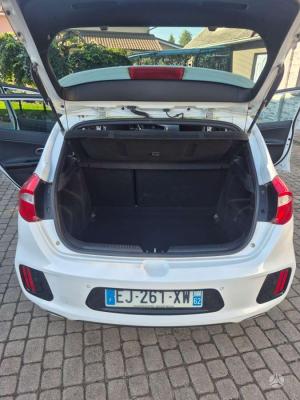 Balts Kia Ceed 2017 Tauragė, ar dzinēja tilpumu 1.58 L un nobraukumu 191 tūkst. km par 6900 €, foto 10 vietnē AUTOMOTO.COM.LV