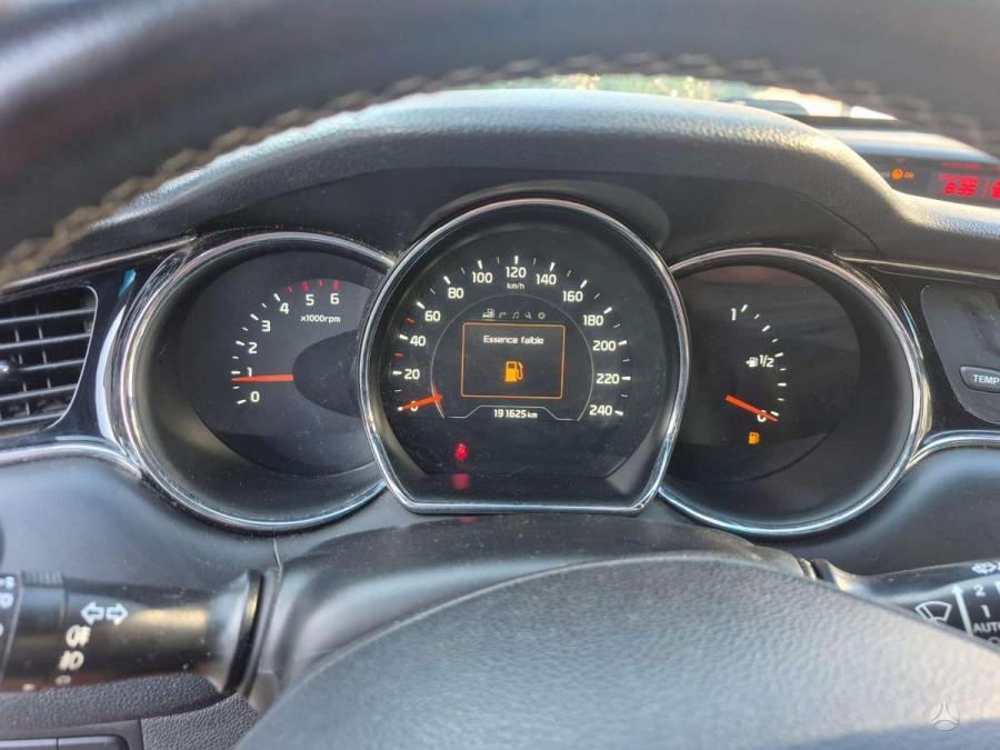 Balts Kia Ceed 2017 Tauragė, ar dzinēja tilpumu 1.58 L un nobraukumu 191 tūkst. km par 6900 €, foto 14 vietnē AUTOMOTO.COM.LV