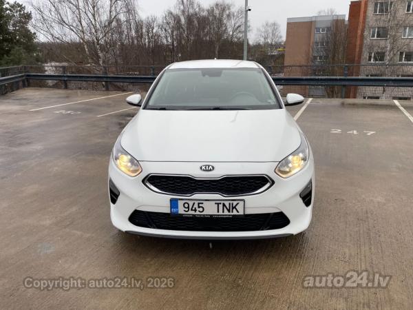 Balts Kia Ceed 2018 Tallina, ar dzinēja tilpumu 1.40 L un nobraukumu 108 tūkst. km par 12500 €, foto 3 vietnē AUTOMOTO.COM.LV