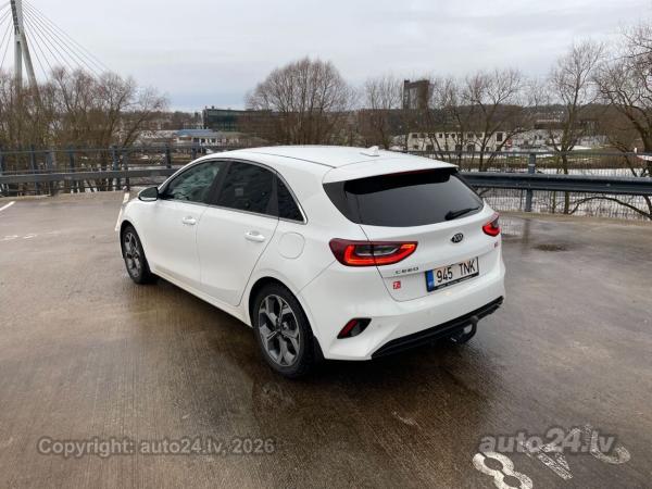 Balts Kia Ceed 2018 Tallina, ar dzinēja tilpumu 1.40 L un nobraukumu 108 tūkst. km par 12500 €, foto 7 vietnē AUTOMOTO.COM.LV