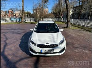 Balts Kia Ceed 2018 Liepāja, ar dzinēja tilpumu 1.50 L un nobraukumu 152 tūkst. km par 7500 €, foto  vietnē AUTOMOTO.COM.LV