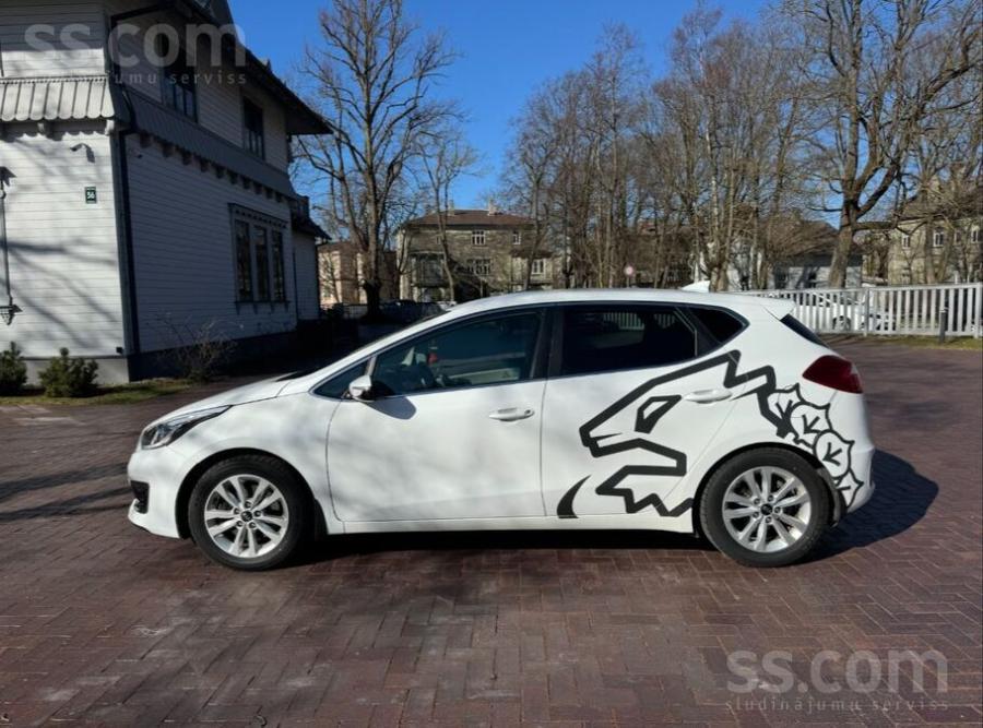 Balts Kia Ceed 2018 Liepāja, ar dzinēja tilpumu 1.50 L un nobraukumu 152 tūkst. km par 7500 €, foto 3 vietnē AUTOMOTO.COM.LV