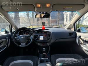 Balts Kia Ceed 2018 Liepāja, ar dzinēja tilpumu 1.50 L un nobraukumu 152 tūkst. km par 7500 €, foto 7 vietnē AUTOMOTO.COM.LV