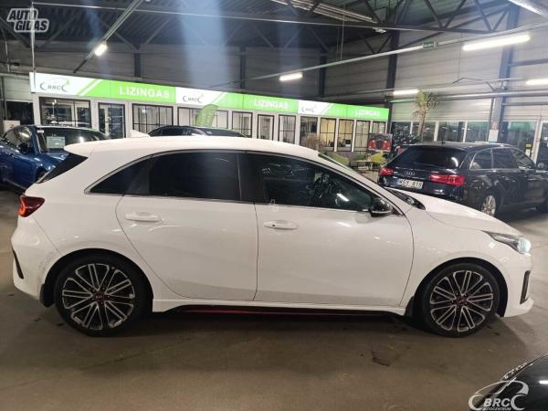 White Kia Ceed 2019 in Avizieniai, with an engine capacity of 1.60 L and mileage of 68 thousand km for 14900 €, photo 6 on AUTOMOTO.COM.LV