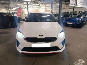 White Kia Ceed 2019 in Avizieniai, with an engine capacity of 1.60 L and mileage of 68 thousand km for 14900 €, photo 8 on AUTOMOTO.COM.LV