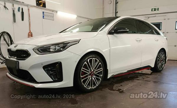 Balts Kia Ceed 2019 Rapla, ar dzinēja tilpumu 1.60 L un nobraukumu 150 tūkst. km par 18000 €, foto 1 vietnē AUTOMOTO.COM.LV