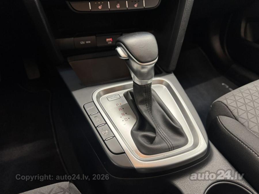 Balts Kia Ceed 2019 Tallina, ar dzinēja tilpumu 1.40 L un nobraukumu 121 tūkst. km par 12350 €, foto 11 vietnē AUTOMOTO.COM.LV