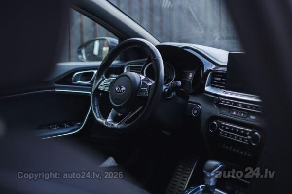Белый Киа Сид 2019 в Таллин, объемом двигателя 1.40 л и пробегом 104 тыс. км за 13500 €, фото 8 на AUTOMOTO.COM.LV