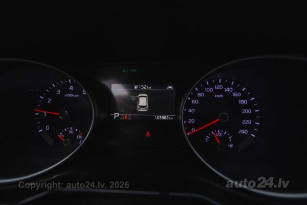 White Kia Ceed 2019 in Tallinn, with an engine capacity of 1.40 L and mileage of 104 thousand km for 13500 €, photo 11 on AUTOMOTO.COM.LV