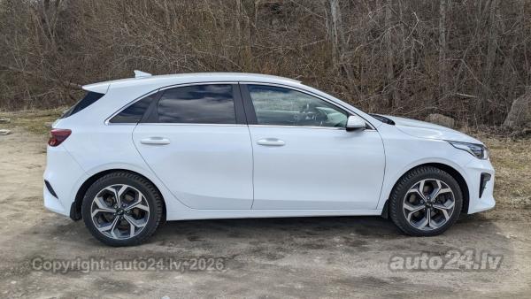 Balts Kia Ceed 2019 Tallina, ar dzinēja tilpumu 1.40 L un nobraukumu 83 tūkst. km par 10000 €, foto 2 vietnē AUTOMOTO.COM.LV