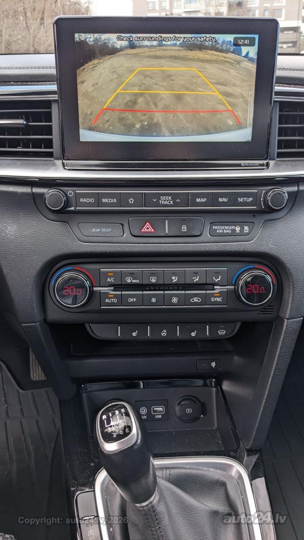 Balts Kia Ceed 2019 Tallina, ar dzinēja tilpumu 1.40 L un nobraukumu 83 tūkst. km par 10000 €, foto 8 vietnē AUTOMOTO.COM.LV