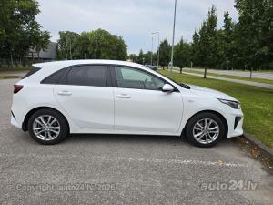 Balts Kia Ceed 2019 Tallina, ar dzinēja tilpumu 1.40 L un nobraukumu 89 tūkst. km par 10900 €, foto 4 vietnē AUTOMOTO.COM.LV