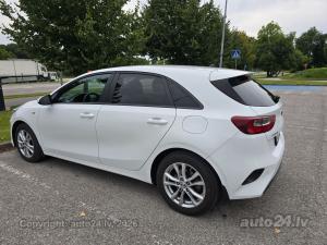 Balts Kia Ceed 2019 Tallina, ar dzinēja tilpumu 1.40 L un nobraukumu 89 tūkst. km par 10900 €, foto 7 vietnē AUTOMOTO.COM.LV
