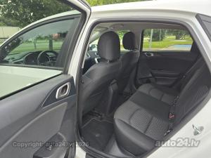 Balts Kia Ceed 2019 Tallina, ar dzinēja tilpumu 1.40 L un nobraukumu 89 tūkst. km par 10900 €, foto 10 vietnē AUTOMOTO.COM.LV