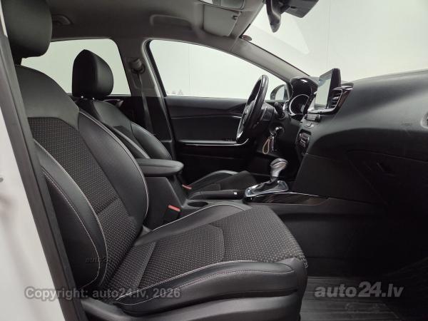 Белый Киа Сид 2019 в Таллин, объемом двигателя 1.60 л и пробегом 83 тыс. км за 13490 €, фото 8 на AUTOMOTO.COM.LV