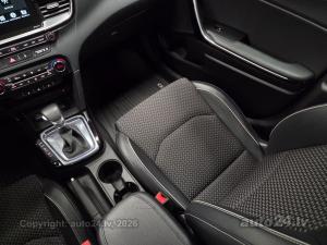 Balts Kia Ceed 2019 Tallina, ar dzinēja tilpumu 1.60 L un nobraukumu 83 tūkst. km par 13490 €, foto 10 vietnē AUTOMOTO.COM.LV