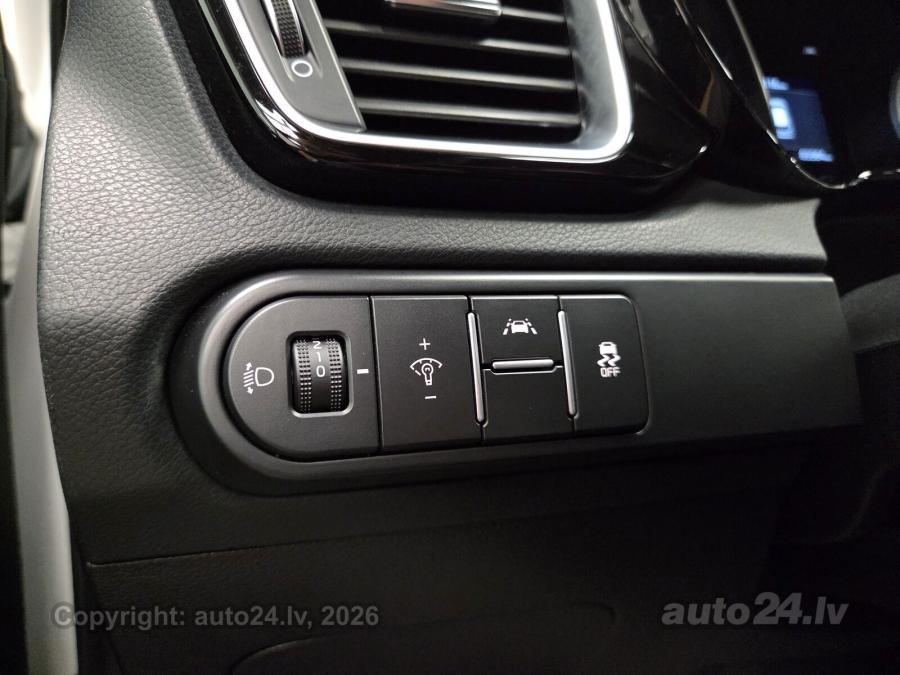 Balts Kia Ceed 2019 Tallina, ar dzinēja tilpumu 1.60 L un nobraukumu 83 tūkst. km par 13490 €, foto 16 vietnē AUTOMOTO.COM.LV