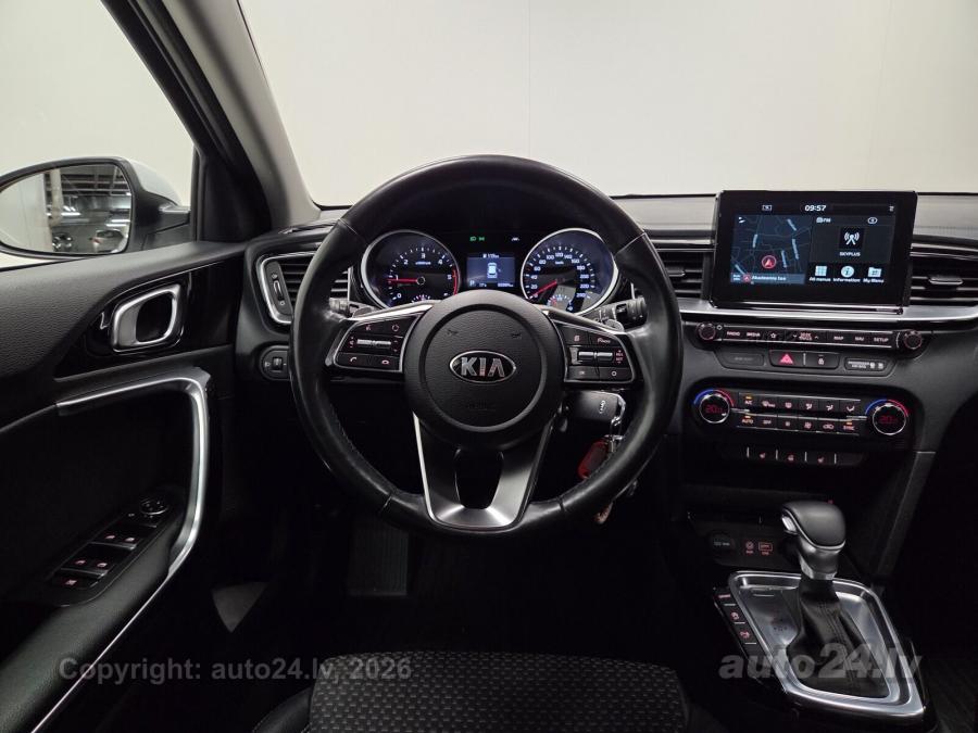 Balts Kia Ceed 2019 Tallina, ar dzinēja tilpumu 1.60 L un nobraukumu 83 tūkst. km par 13490 €, foto 19 vietnē AUTOMOTO.COM.LV