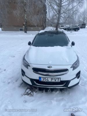 Balts Kia Ceed 2020 Tallina, ar dzinēja tilpumu 1.60 L un nobraukumu 93 tūkst. km par 19900 €, foto 2 vietnē AUTOMOTO.COM.LV