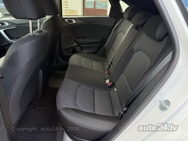 Balts Kia Ceed 2020 Rapla, ar dzinēja tilpumu 1.40 L un nobraukumu 82 tūkst. km par 12290 €, foto 9 vietnē AUTOMOTO.COM.LV
