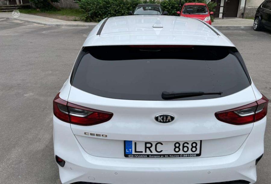 Balts Kia Ceed 2020 Viļņa, ar dzinēja tilpumu 1.00 L un nobraukumu 70 tūkst. km par 10950 €, foto 7 vietnē AUTOMOTO.COM.LV