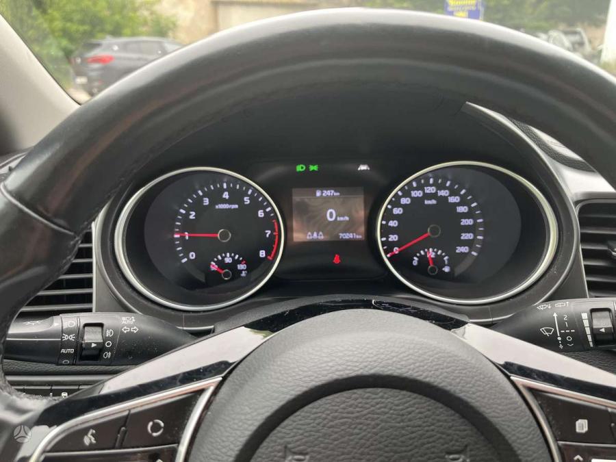Balts Kia Ceed 2020 Viļņa, ar dzinēja tilpumu 1.00 L un nobraukumu 70 tūkst. km par 10950 €, foto 8 vietnē AUTOMOTO.COM.LV