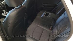 White Kia Ceed 2020 in Parnu, with an engine capacity of 1.60 L and mileage of 63 thousand km for 17900 €, photo 10 on AUTOMOTO.COM.LV