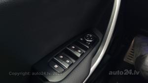 White Kia Ceed 2020 in Parnu, with an engine capacity of 1.60 L and mileage of 63 thousand km for 17900 €, photo 11 on AUTOMOTO.COM.LV