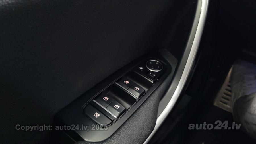 White Kia Ceed 2020 in Parnu, with an engine capacity of 1.60 L and mileage of 63 thousand km for 17900 €, photo 11 on AUTOMOTO.COM.LV