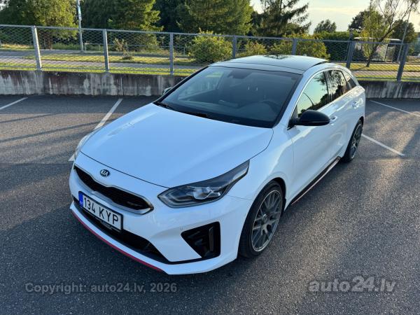 Balts Kia Ceed 2020 Tallina, ar dzinēja tilpumu 1.60 L un nobraukumu 110 tūkst. km par 19500 €, foto 3 vietnē AUTOMOTO.COM.LV