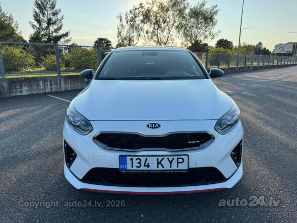Balts Kia Ceed 2020 Tallina, ar dzinēja tilpumu 1.60 L un nobraukumu 110 tūkst. km par 19500 €, foto 5 vietnē AUTOMOTO.COM.LV