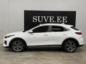 White Kia Ceed 2020 in Tallinn, with an engine capacity of 1.60 L and mileage of 63 thousand km for 17995 €, photo 5 on AUTOMOTO.COM.LV