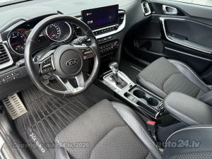 White Kia Ceed 2020 in Tallinn, with an engine capacity of 1.60 L and mileage of 63 thousand km for 17995 €, photo 11 on AUTOMOTO.COM.LV