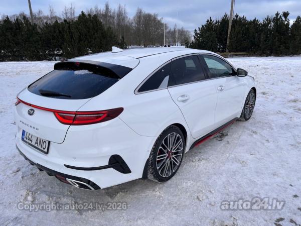 Balts Kia Ceed 2021 Tallina, ar dzinēja tilpumu 1.60 L un nobraukumu 43 tūkst. km par 23900 €, foto 2 vietnē AUTOMOTO.COM.LV