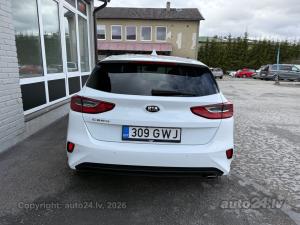 Balts Kia Ceed 2021 Rapla, ar dzinēja tilpumu 1.50 L un nobraukumu 80 tūkst. km par 13990 €, foto 5 vietnē AUTOMOTO.COM.LV