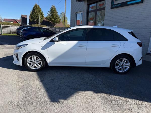Balts Kia Ceed 2021 Rapla, ar dzinēja tilpumu 1.50 L un nobraukumu 113 tūkst. km par 13290 €, foto 2 vietnē AUTOMOTO.COM.LV