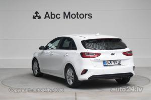 White Kia Ceed 2021 in Tallinn, with an engine capacity of 1.50 L and mileage of 98 thousand km for 14990 €, photo 6 on AUTOMOTO.COM.LV