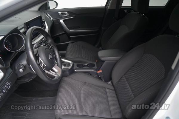 Balts Kia Ceed 2021 Tallina, ar dzinēja tilpumu 1.50 L un nobraukumu 98 tūkst. km par 14990 €, foto 6 vietnē AUTOMOTO.COM.LV