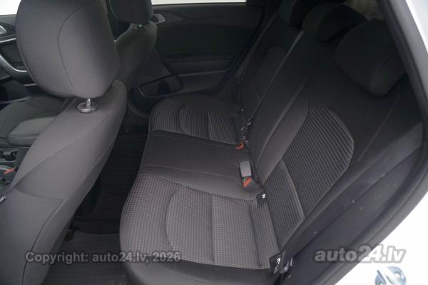 Balts Kia Ceed 2021 Tallina, ar dzinēja tilpumu 1.50 L un nobraukumu 98 tūkst. km par 14990 €, foto 9 vietnē AUTOMOTO.COM.LV
