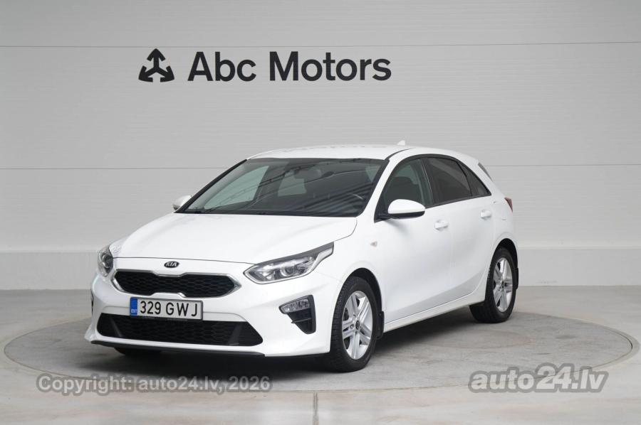 Balts Kia Ceed 2021 Tallina, ar dzinēja tilpumu 1.50 L un nobraukumu 79 tūkst. km par 14990 €, foto 1 vietnē AUTOMOTO.COM.LV